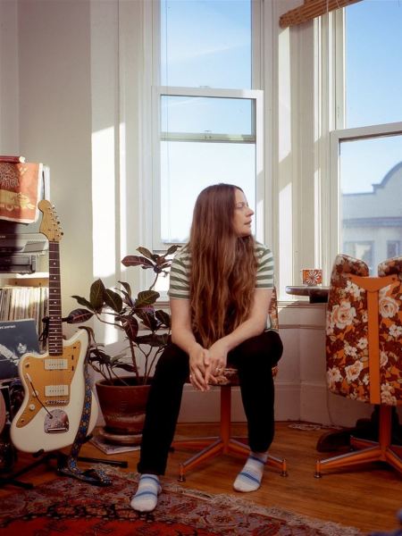 Meg Baird Songs, Albums, Reviews, Bio & More |... | AllMusic