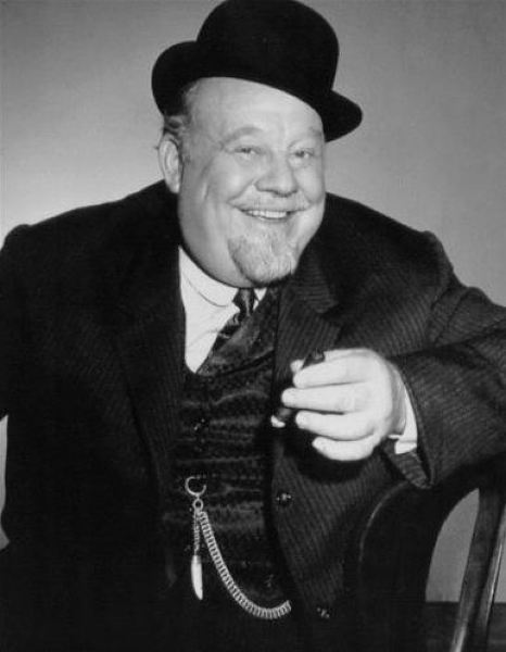 Burl Ives Songs, Albums, Reviews, Bio & More |... | AllMusic
