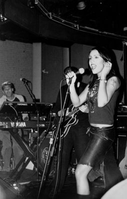 Amanda Ghost Songs, Albums, Reviews, Bio & Mor... | AllMusic