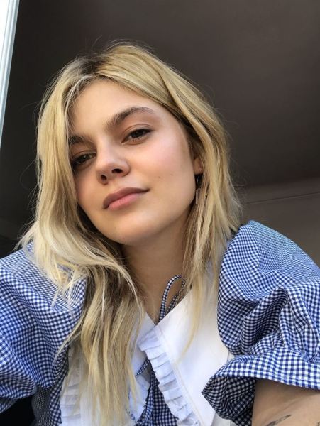 Louane Songs, Albums, Reviews, Bio & More | Al... | AllMusic