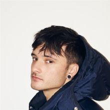 Lewis Capaldi Songs, Albums, Reviews, Bio & Mo... | AllMusic