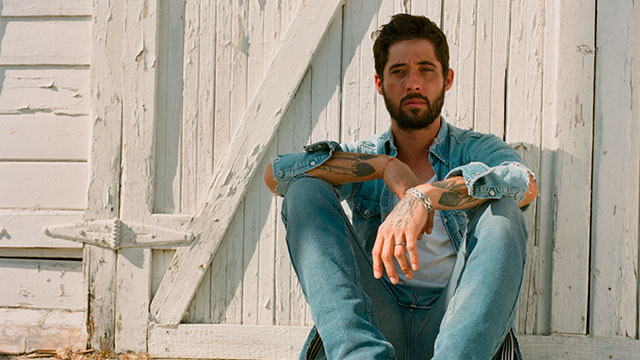 Ryan Bingham's Bull Riding Songs, and a Behind the Scenes Look at His ...